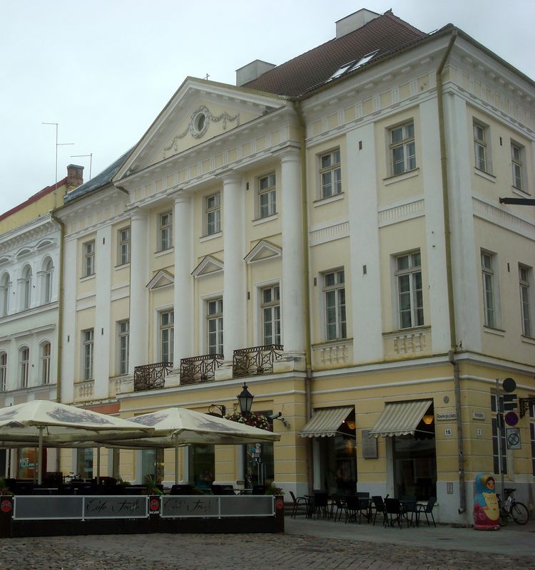 Cafe Truffe; salon+ - Tartu
