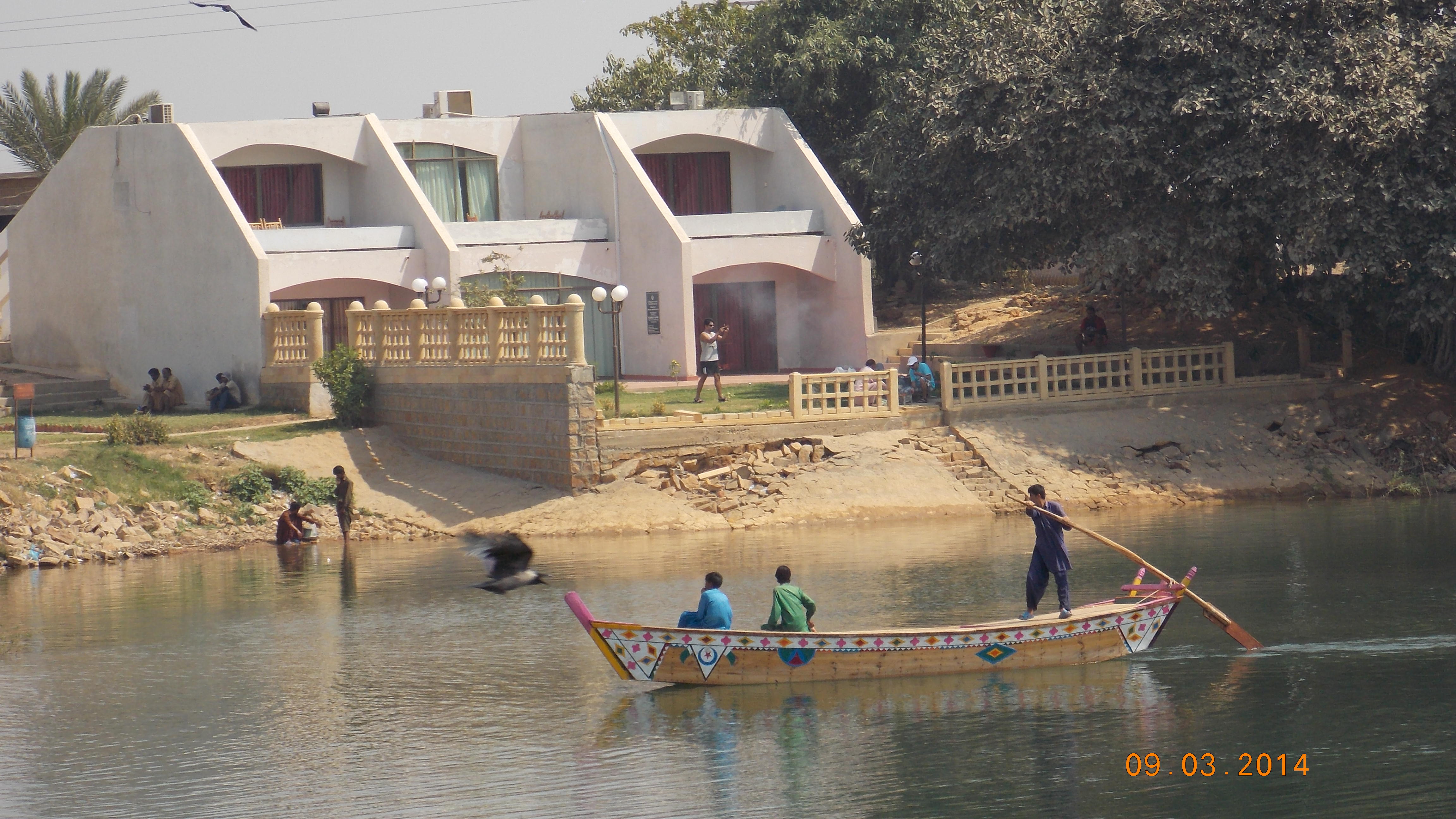 Keenjhar Lake
