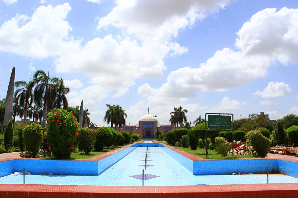 Shahjahan's Mosque, Thatta - Thatta