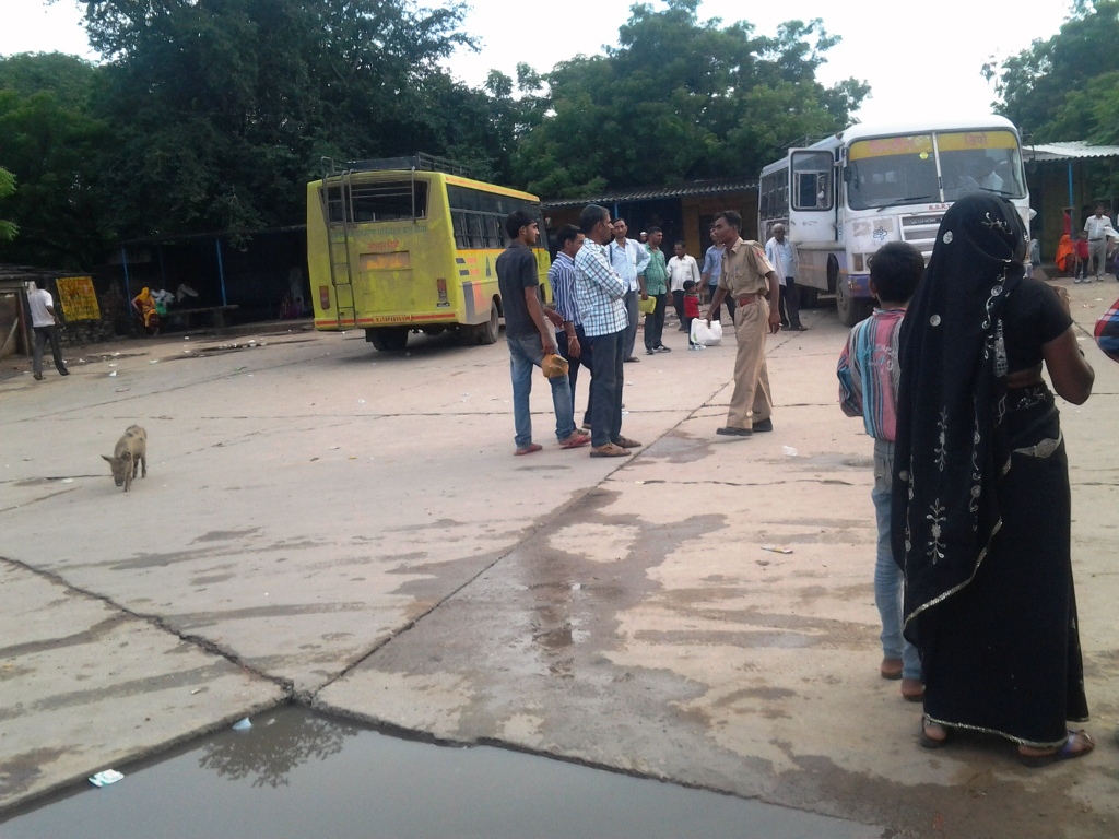 Hindaun Bus Stand - Hindaun
