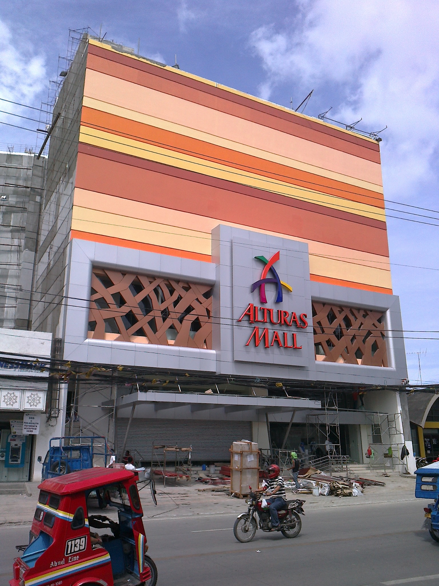 Alturas Mall - Tagbilaran City