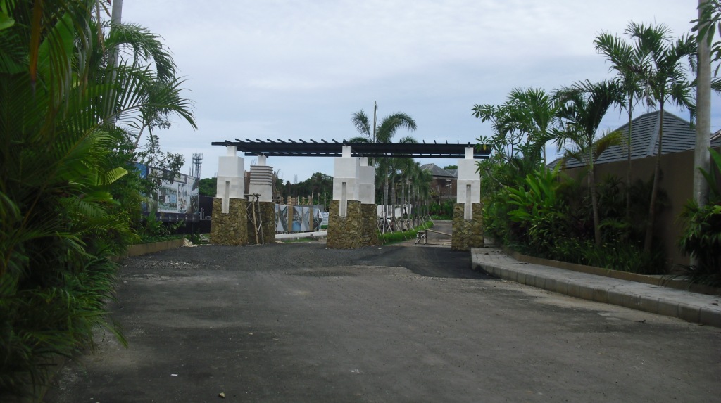 Royal Garden Residence