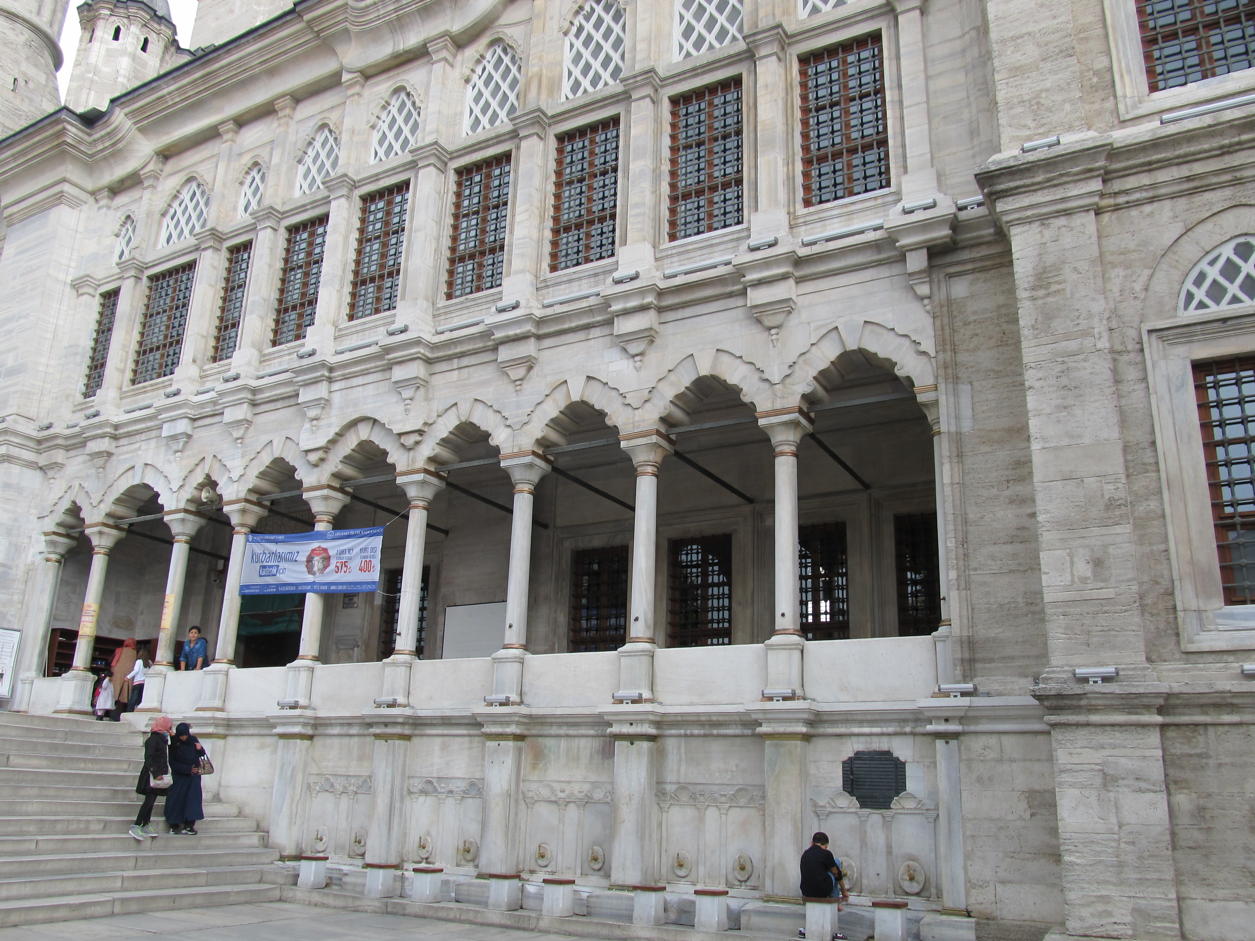 Nuruosmaniye Camii - İstanbul Büyükşehir Belediyesi