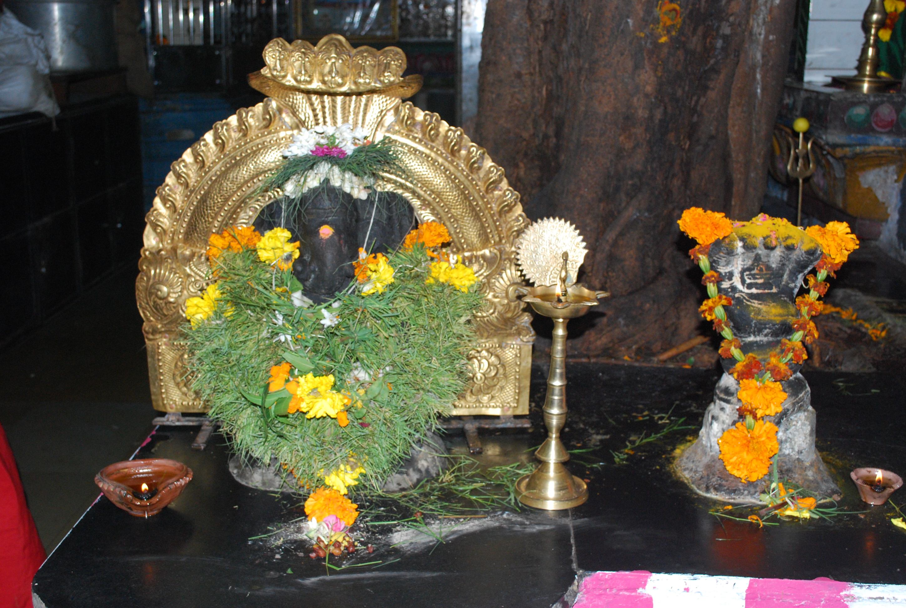 Arulmigu Shree Maha Ganesar Alayam (Oldest Ganesh Temple in Dharavi ...