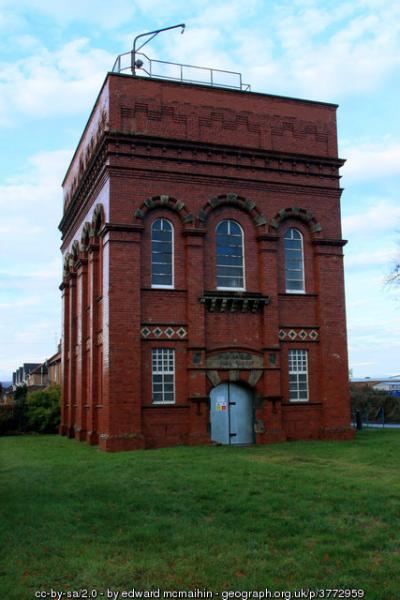 Ladybank water tower - Ladybank
