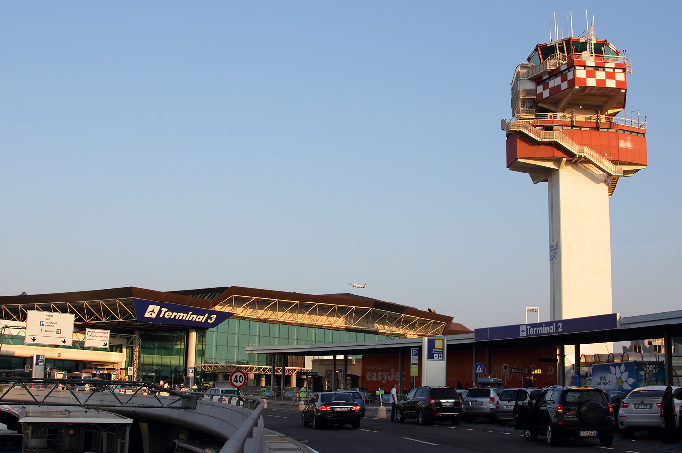 Terminal 3
