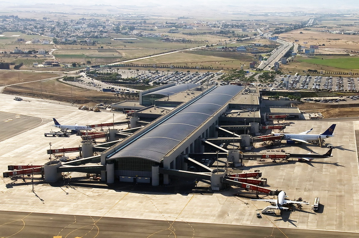 Międzynarodowy Port Lotniczy Larnaka