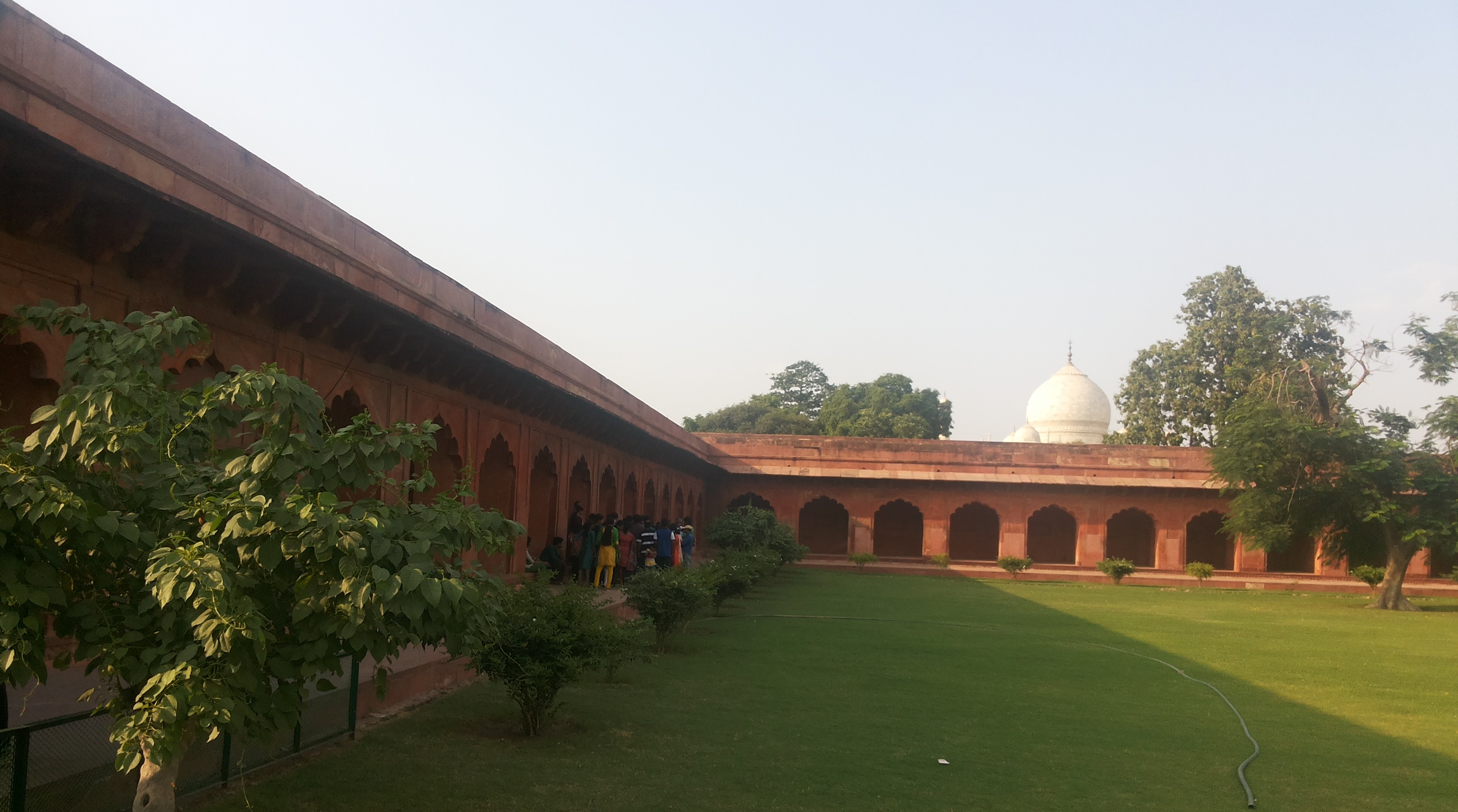 Jilaukhana (Forecourt) - Agra