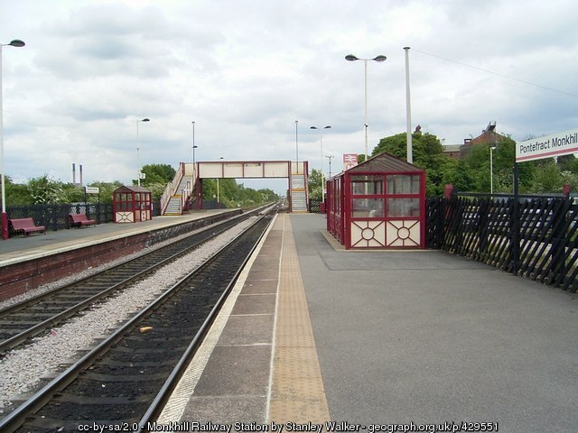 Pontefract Monkhill Railway Station - Pontefract
