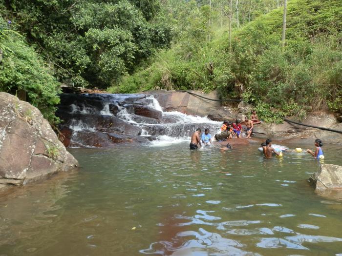 Natural Pool, Suriyakanda