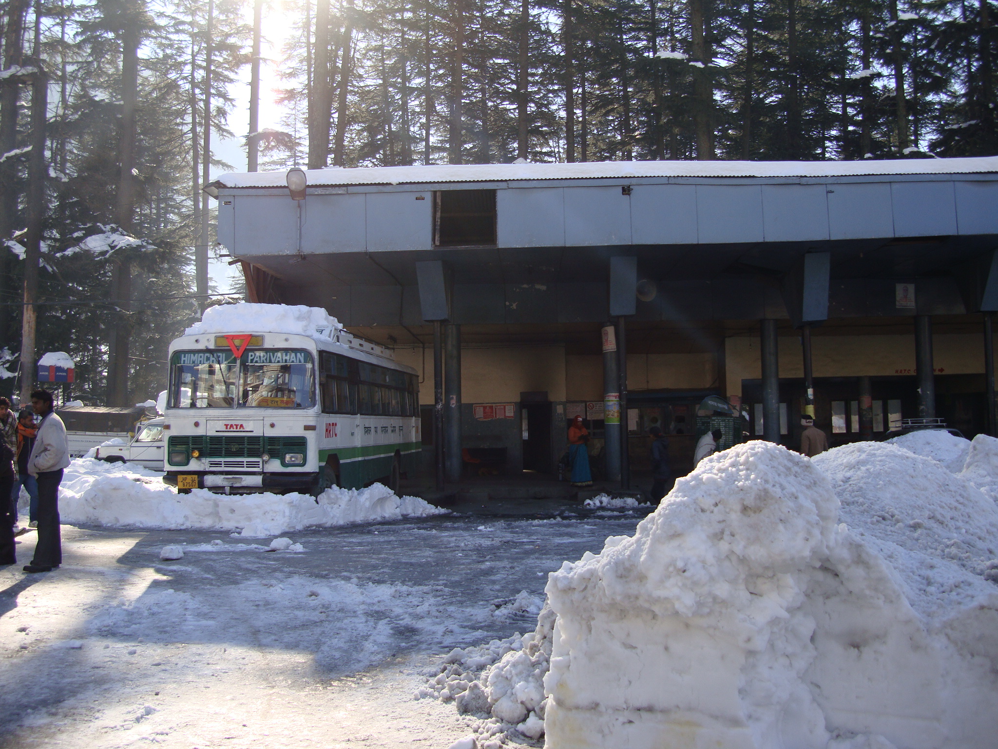 HRTC. Bus Stand, Manali - Manali