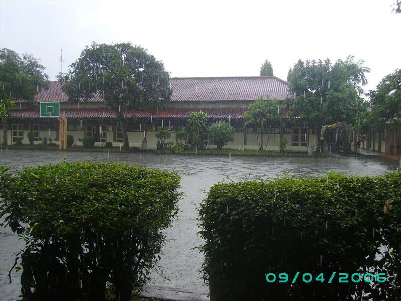 SMA Negeri 13 Semarang - Wonolopo