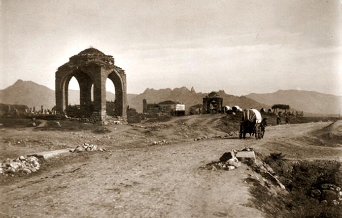 Islamic cemetery - Prilep | qabristan, fenced area
