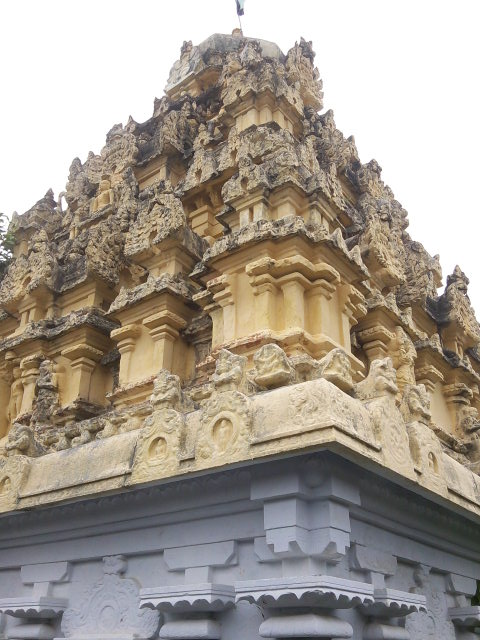 Shri Dharmanath Swamy Digambar Jain Temple