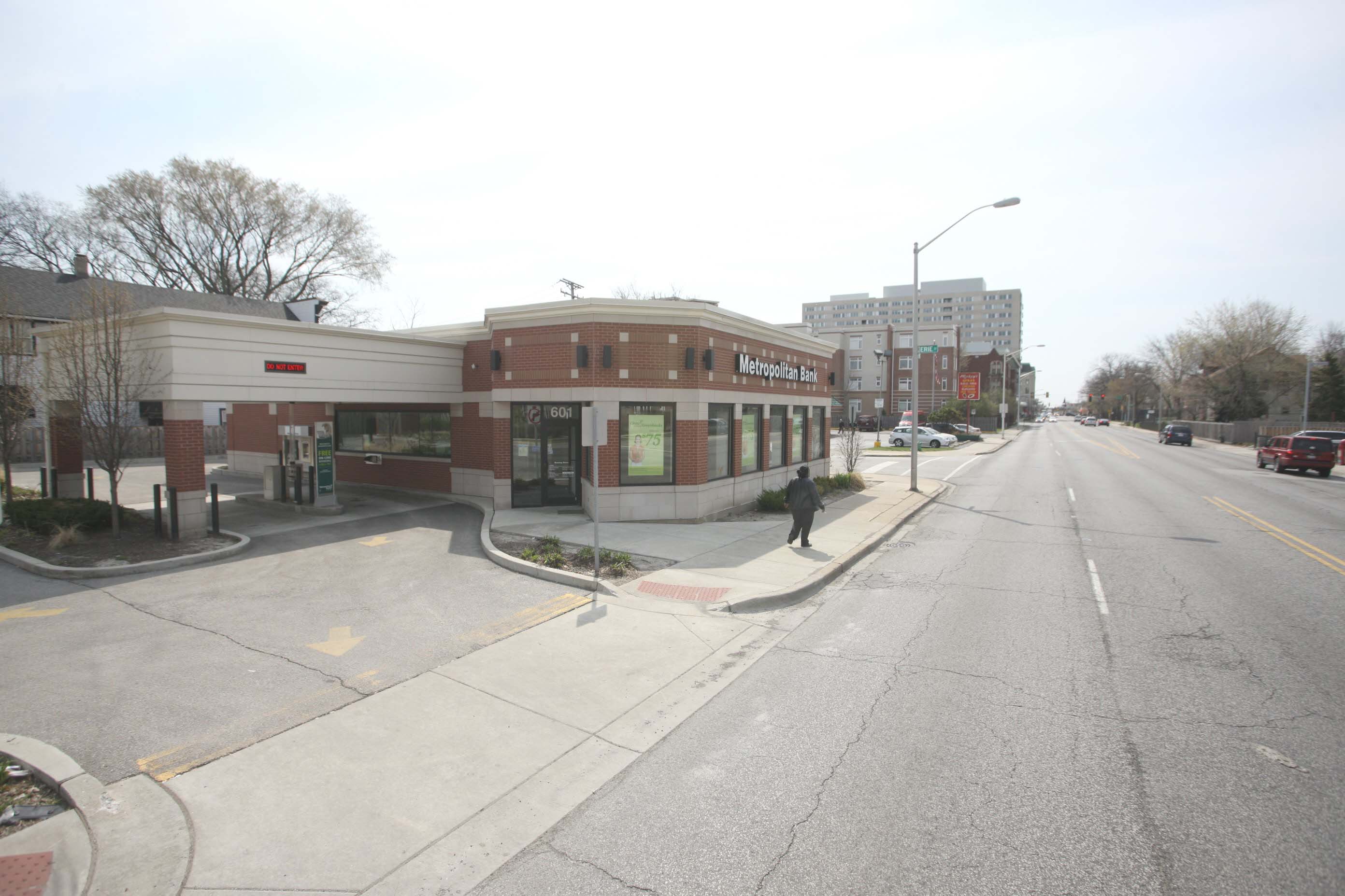 Metropolitan Bank - Oak Park, Illinois
