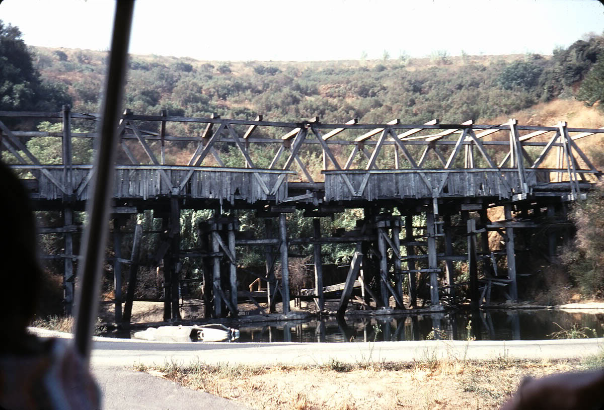 The Collapsing Bridge
