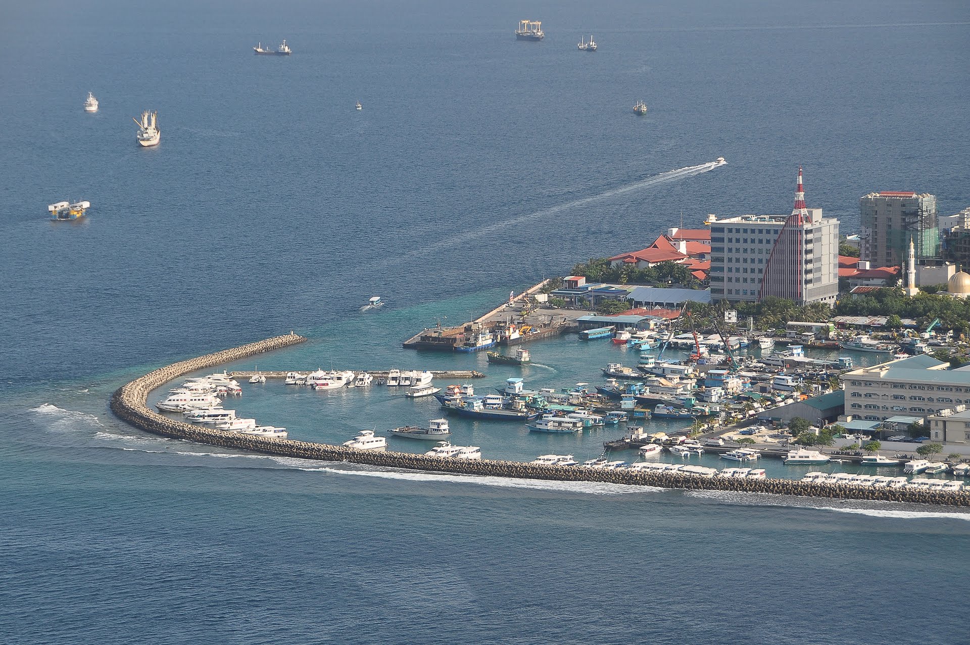 Maldu Port - Male