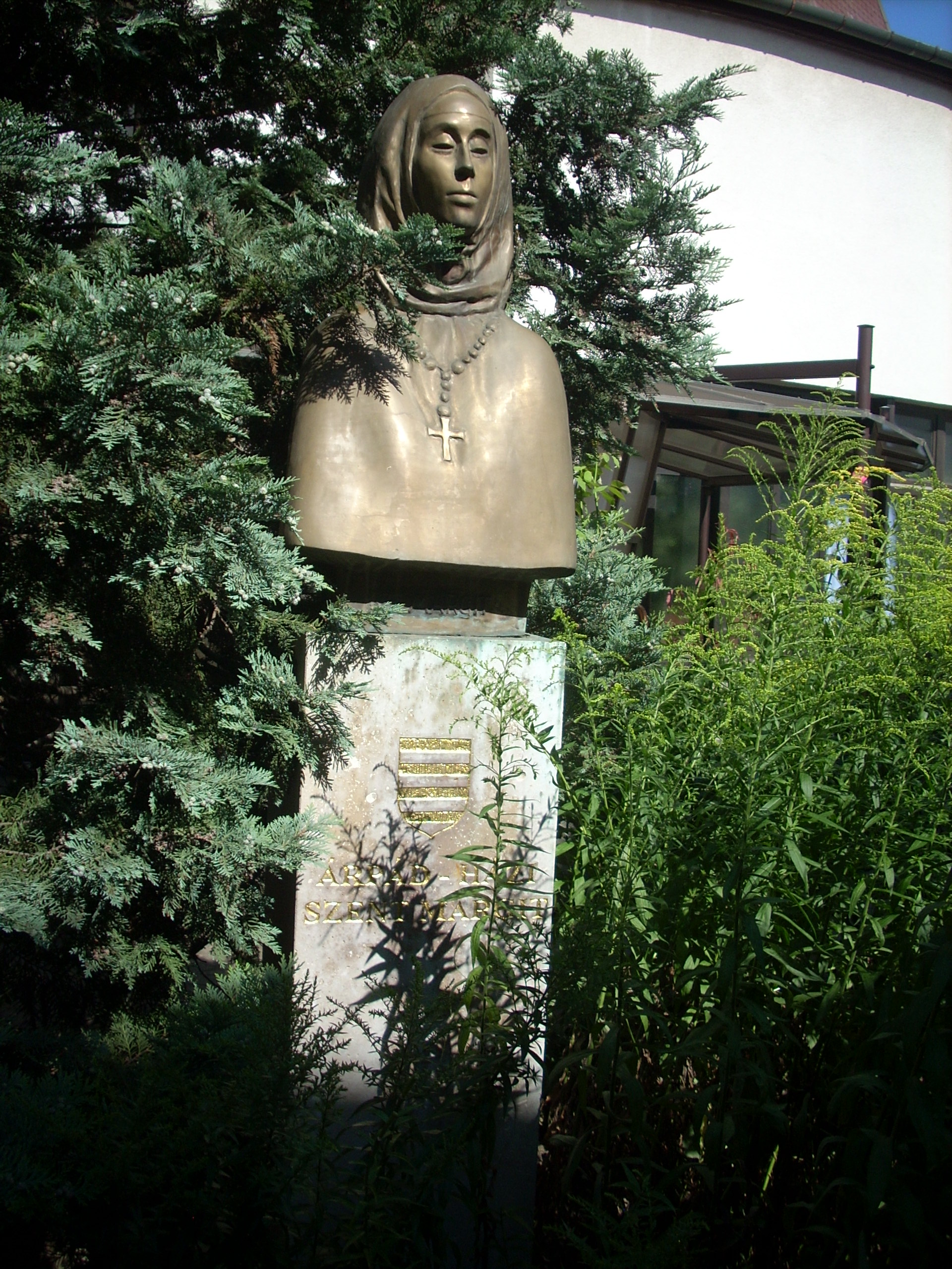 Árpád-házi Szent Margit szobra - Budapest | szobor (65)