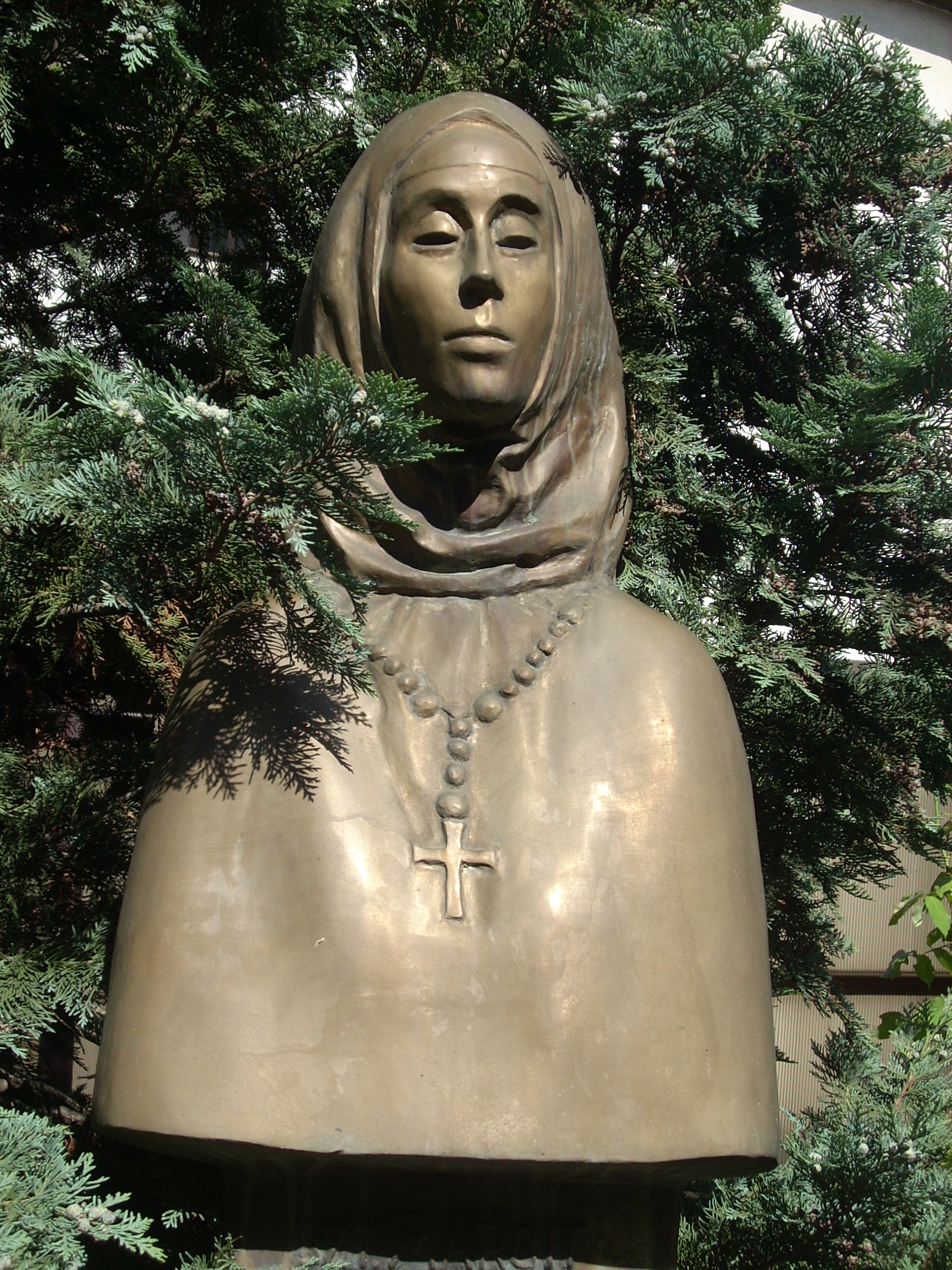 Árpád-házi Szent Margit szobra - Budapest | szobor (65)