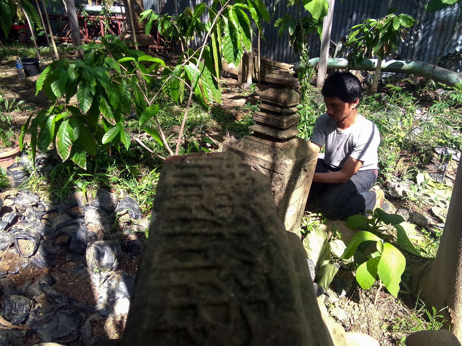 Komplek makam Bentara Abad-16 Kesultanan Aceh Darussalam - Banda Aceh ...