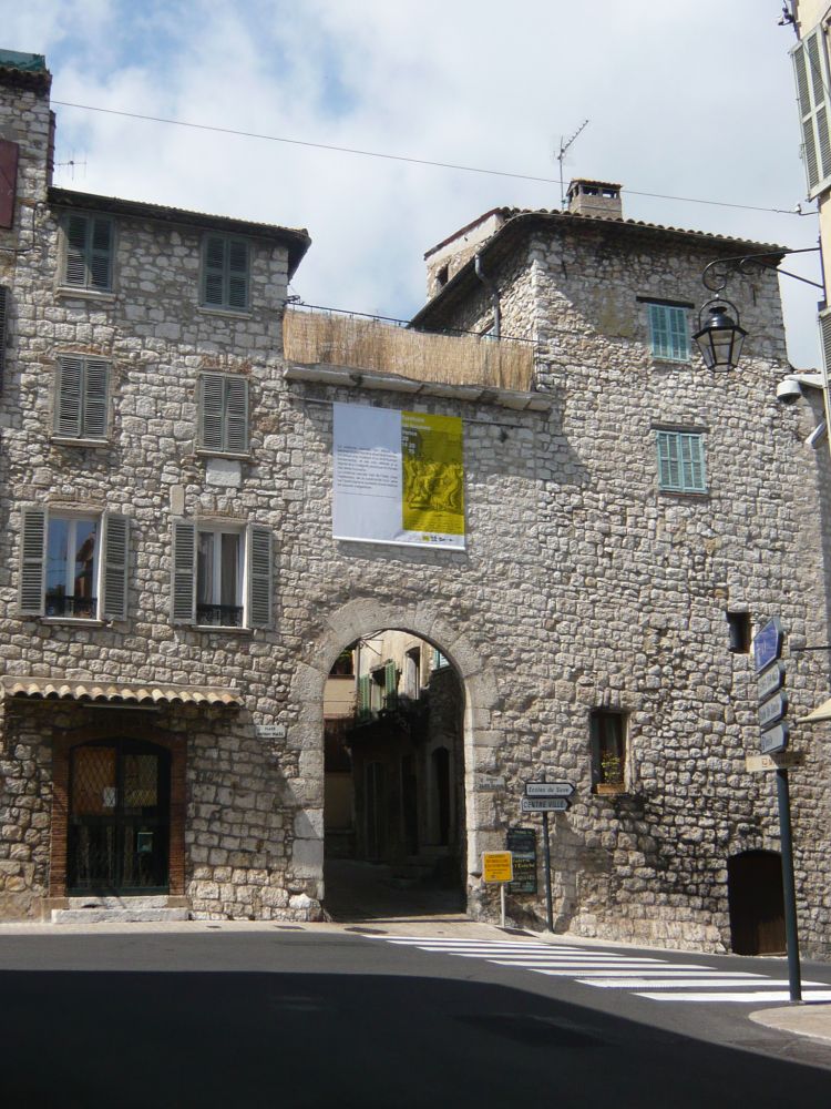 Eastern gate - Vence