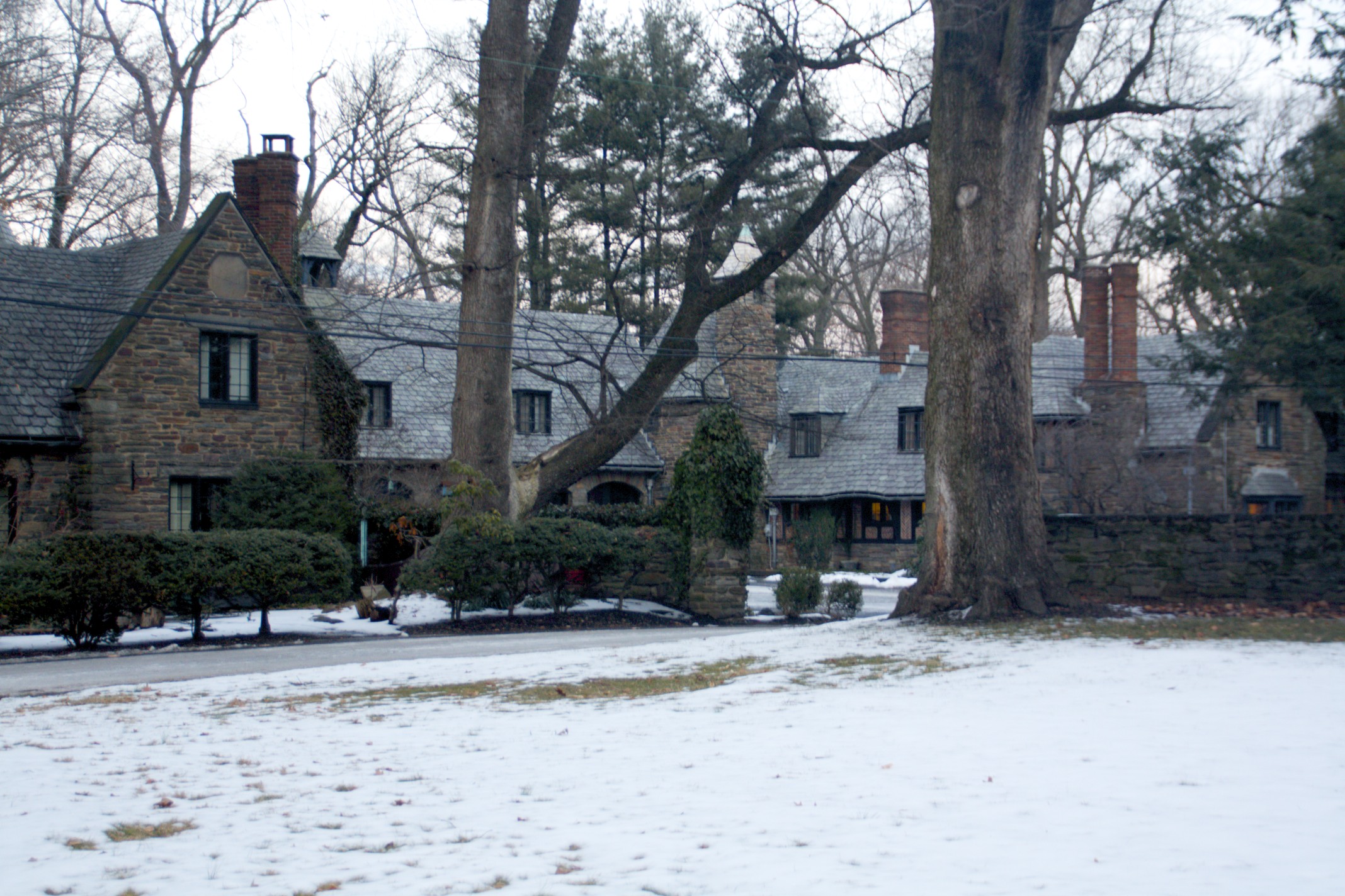 Tragedy in Pennsylvania : r/ArchitecturalRevival