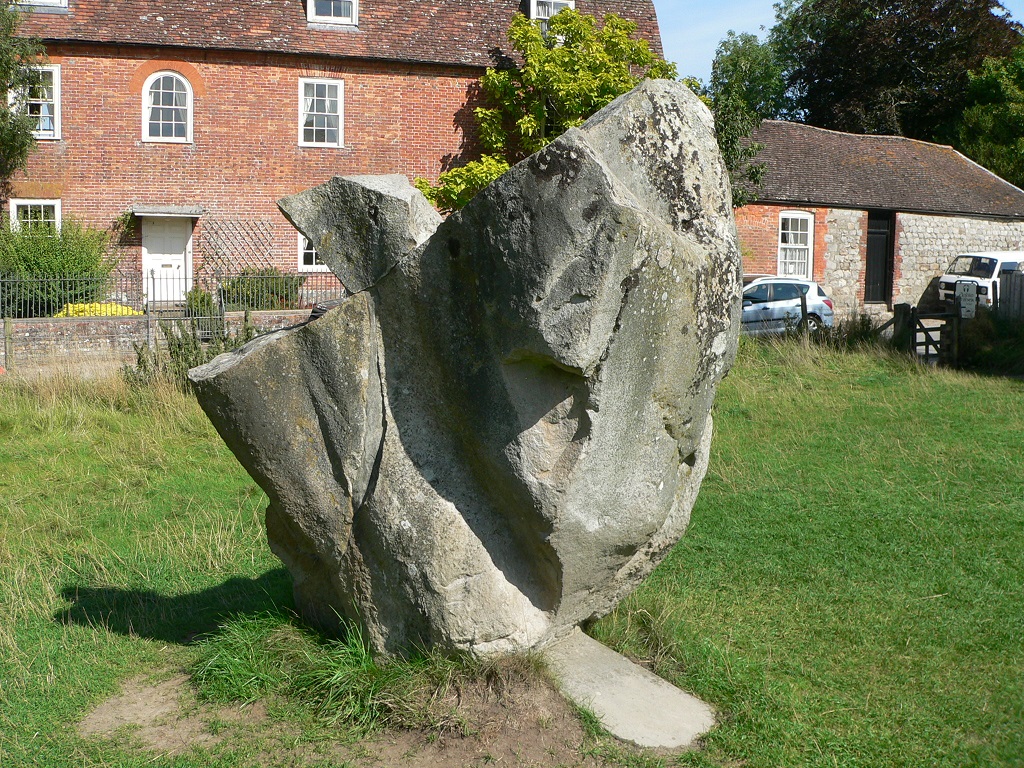 Avebury Circle | henge, megalith, UNESCO World Heritage Site, National ...