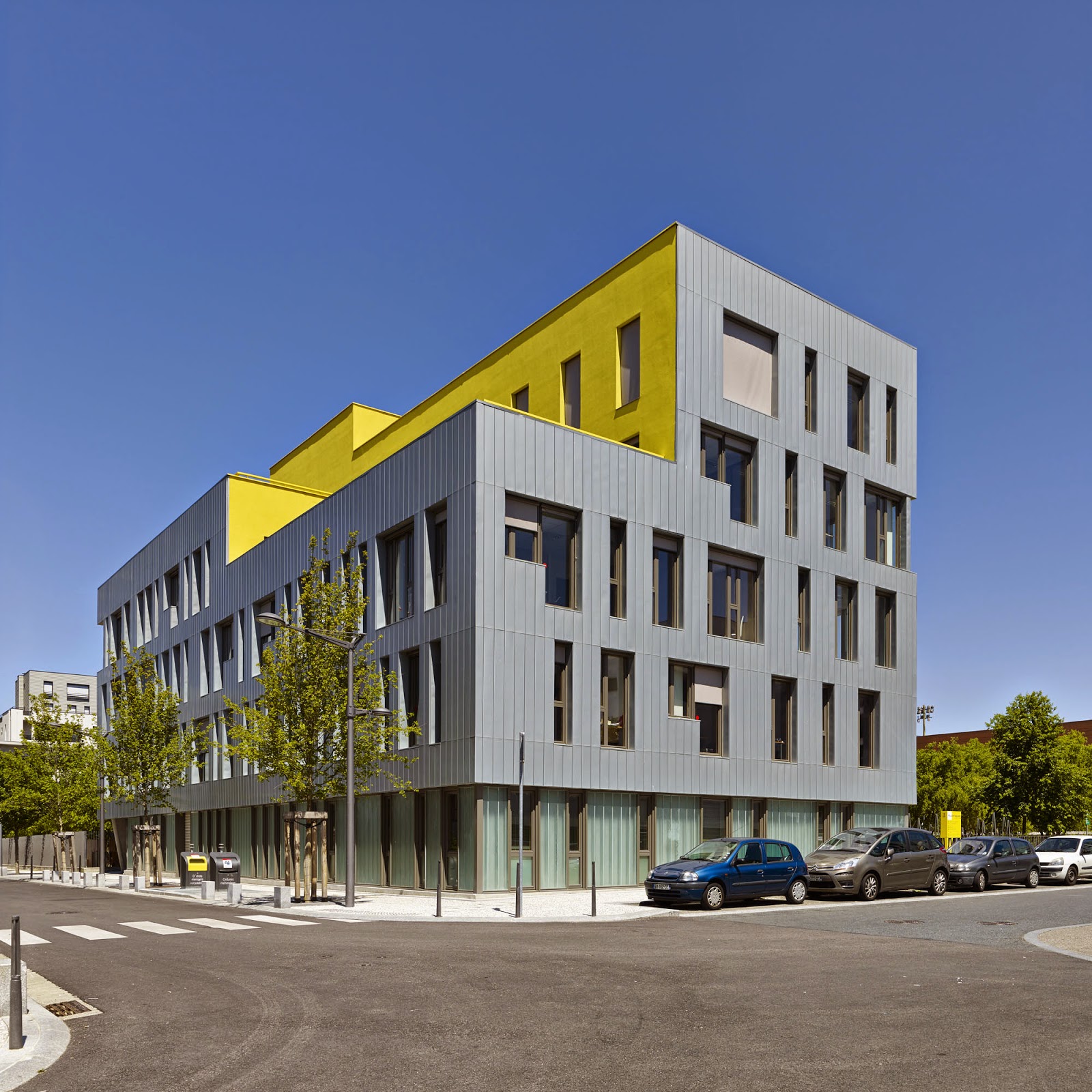 Yellow Square - Lyon