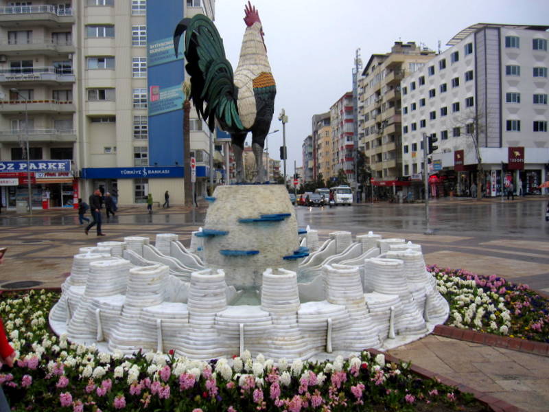 Denizli Horozu heykeli - Merkezefendi