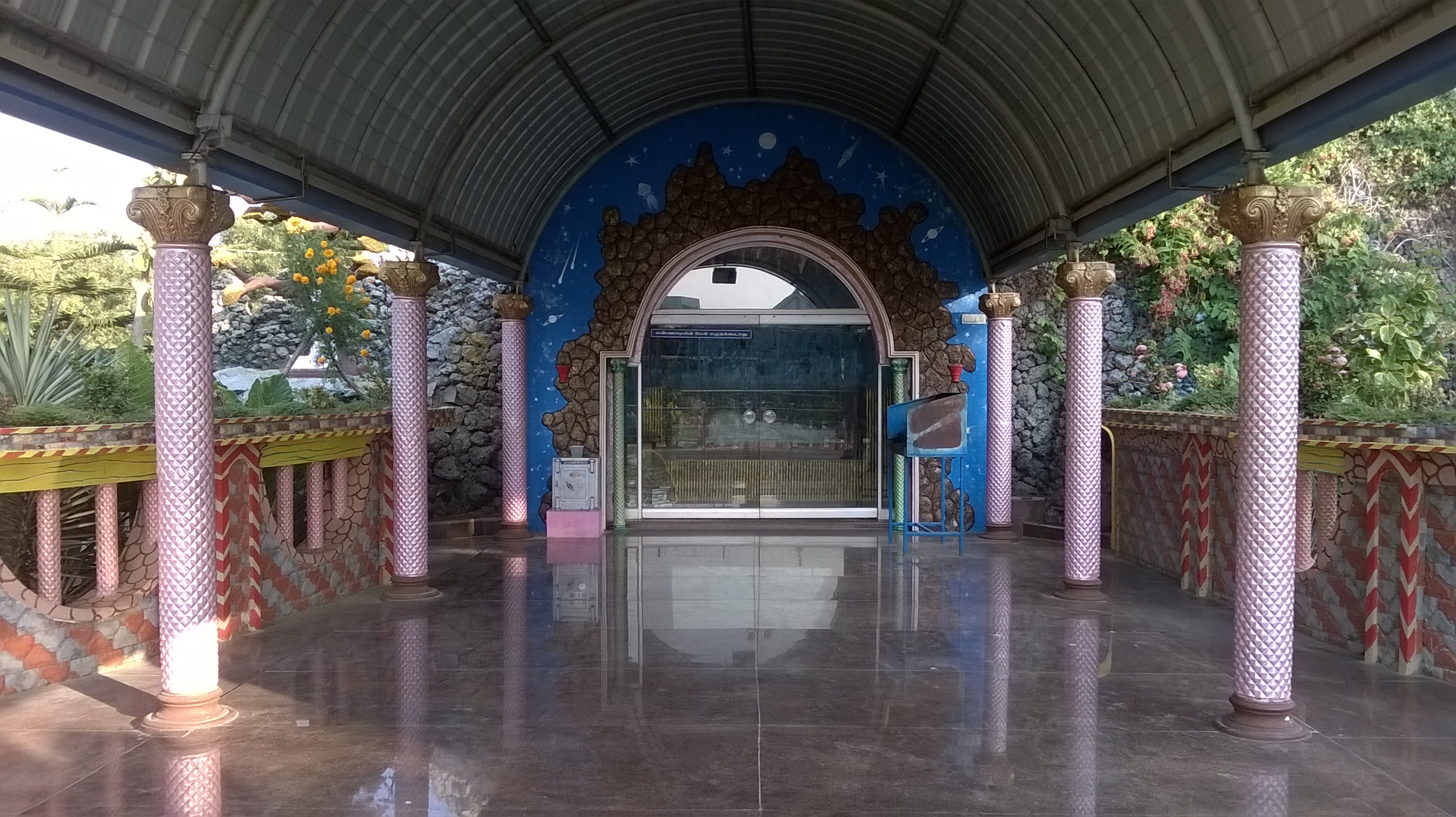 Madha Kebi - Pothakalan Vilai