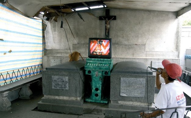 Manila North Cemetery - Manila