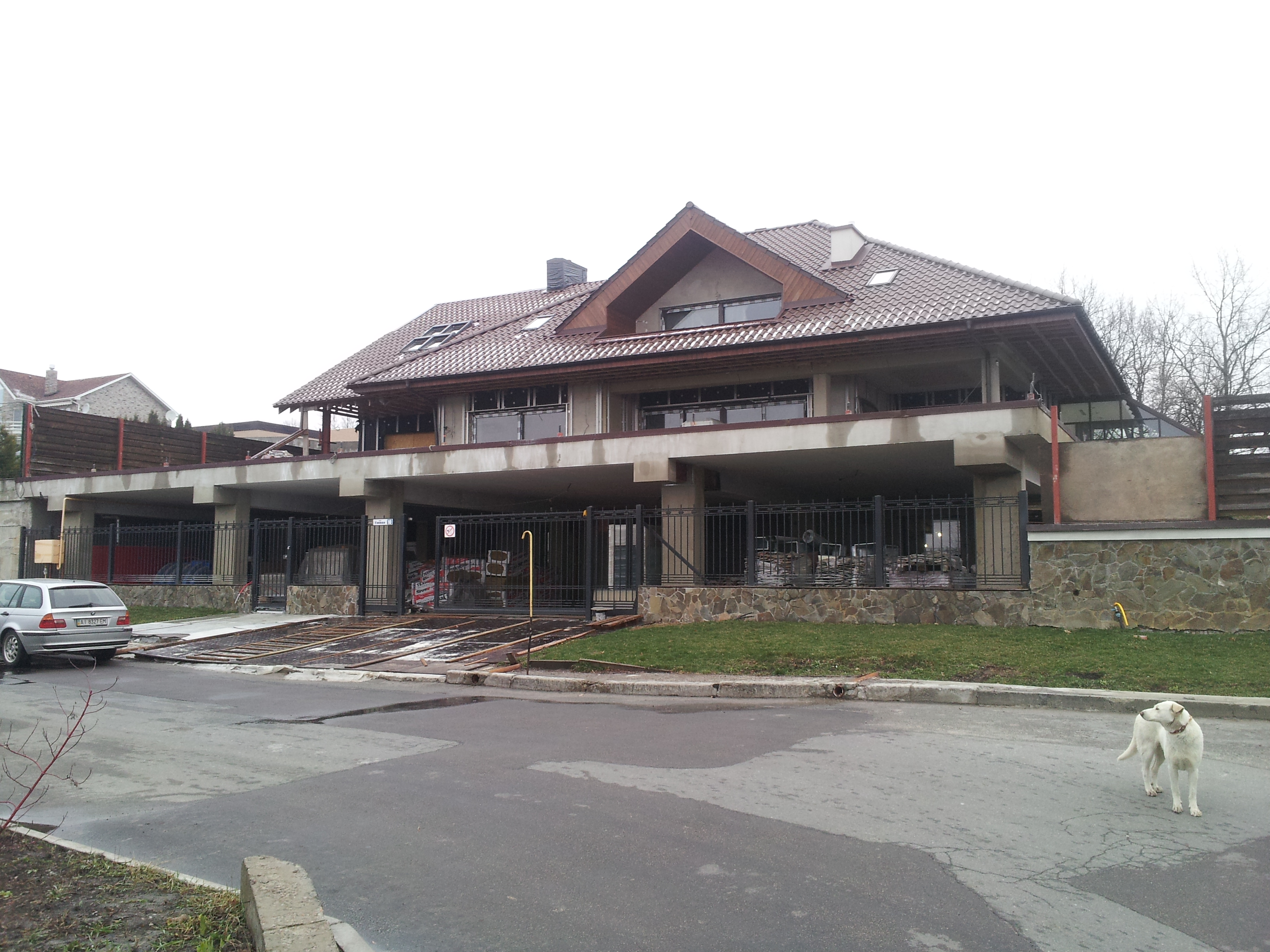 vulytsia Haiova, 10 - Lisnyky