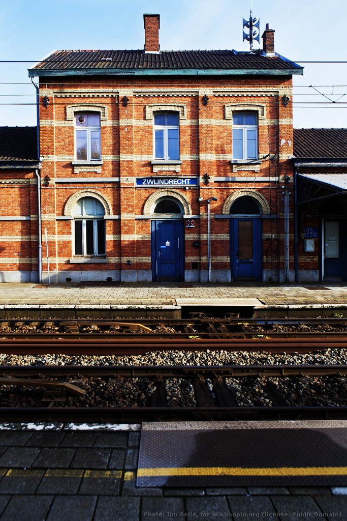 Station building Zwijndrecht - Zwijndrecht