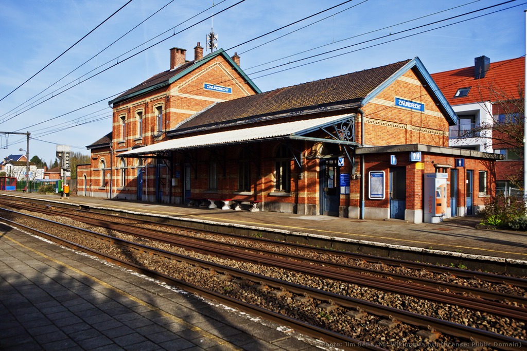 Station building Zwijndrecht - Zwijndrecht