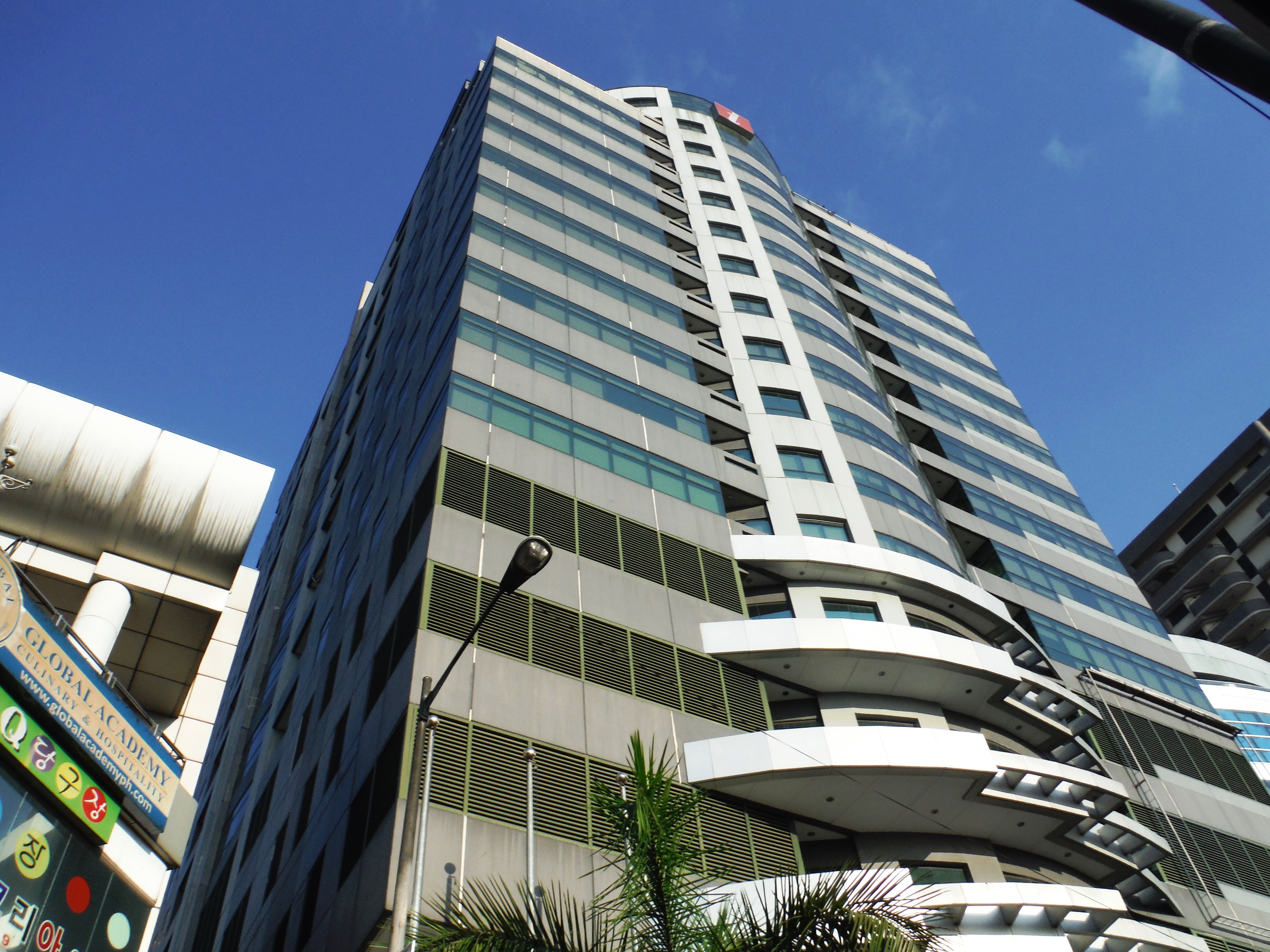 iSquare - Pasig