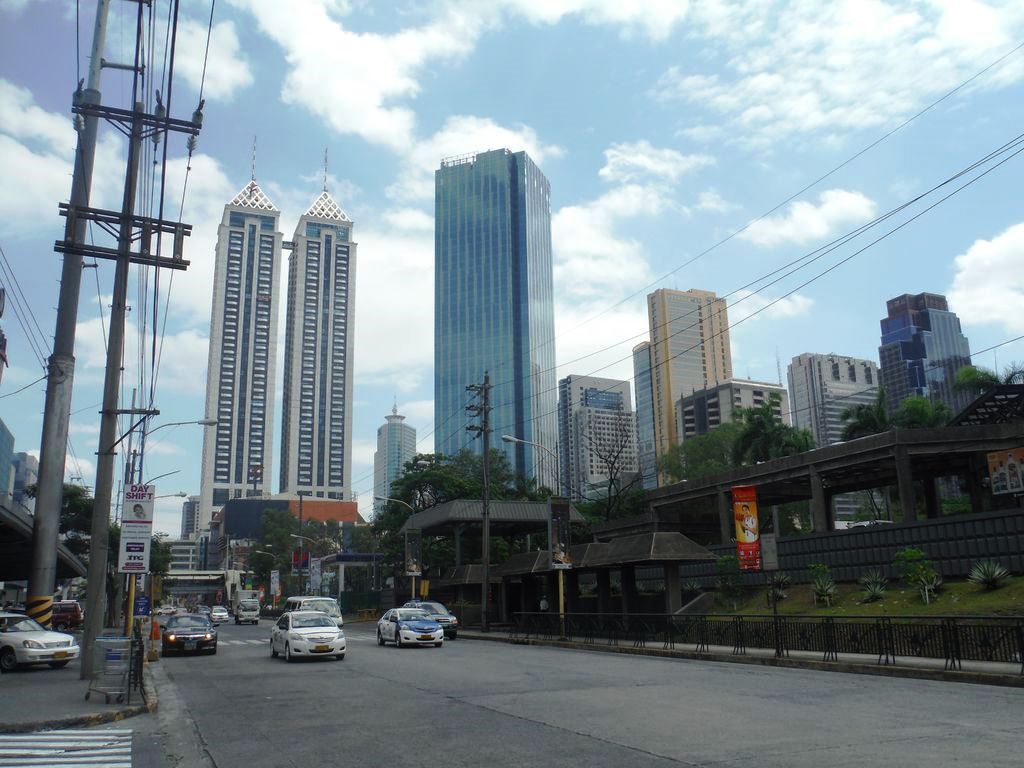 BSA Twin Towers - Mandaluyong