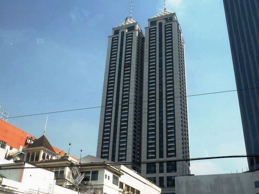 BSA Twin Towers - Mandaluyong