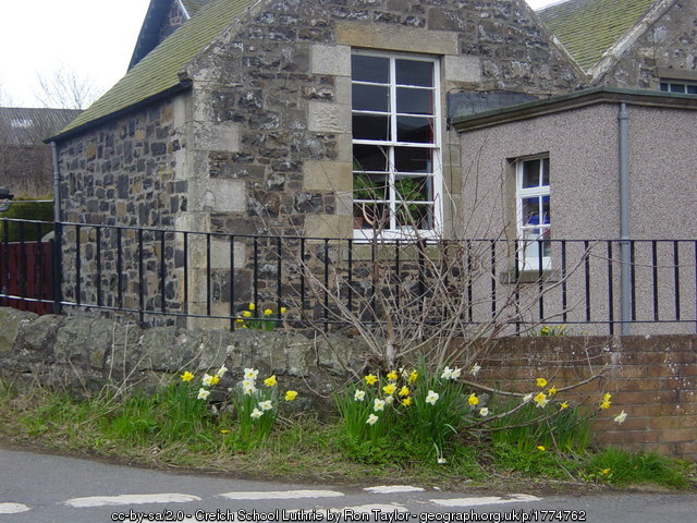 Old School House - Luthrie