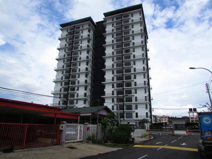 The Suritz | condominium