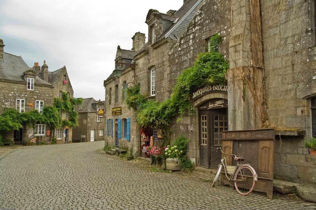 Locronan