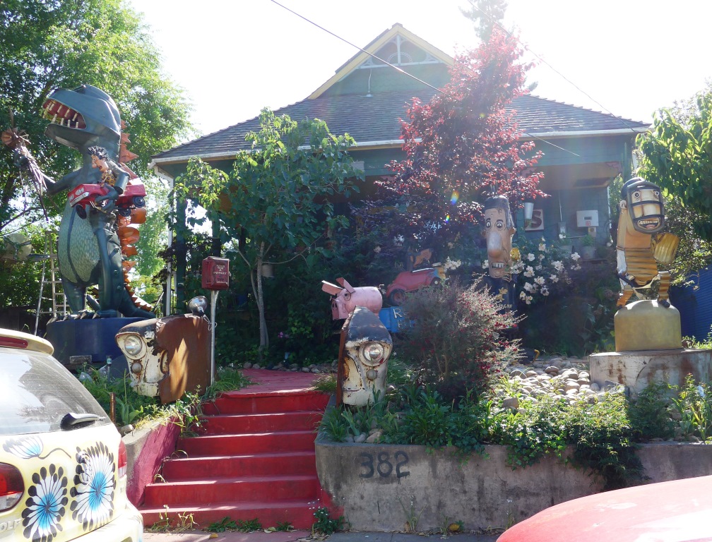 Florence Avenue Street Art - Sebastopol, California