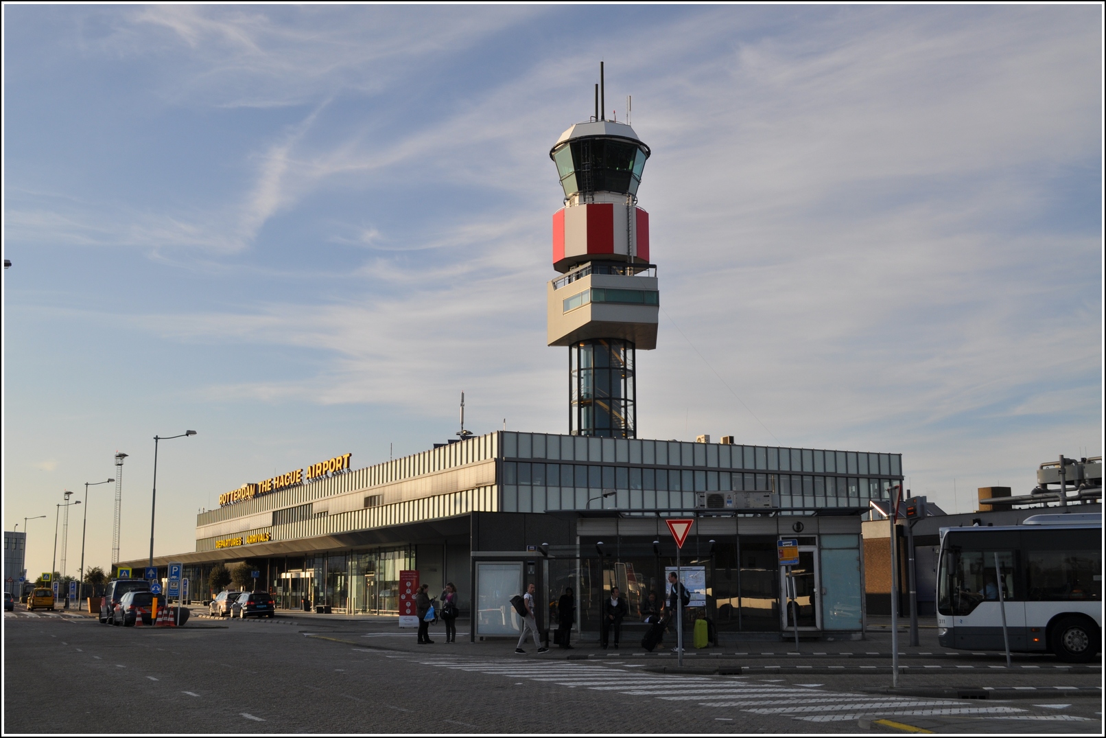 Main Terminal | airport terminal