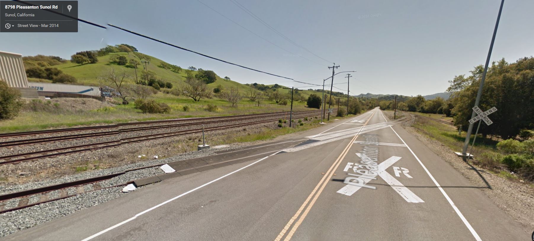 Railroad Siding that connects the old Niles Canyon Railway to the mainline