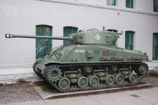 Tank Sherman M4A3E8 - Vancouver
