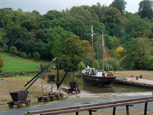 Garlandstone - Morwellham Quay