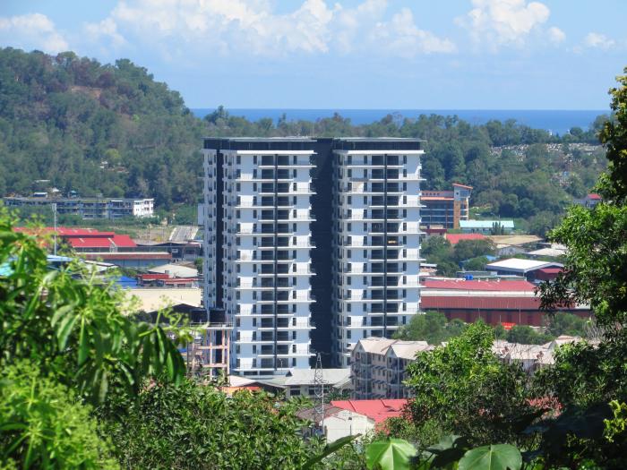 The Suritz | condominium