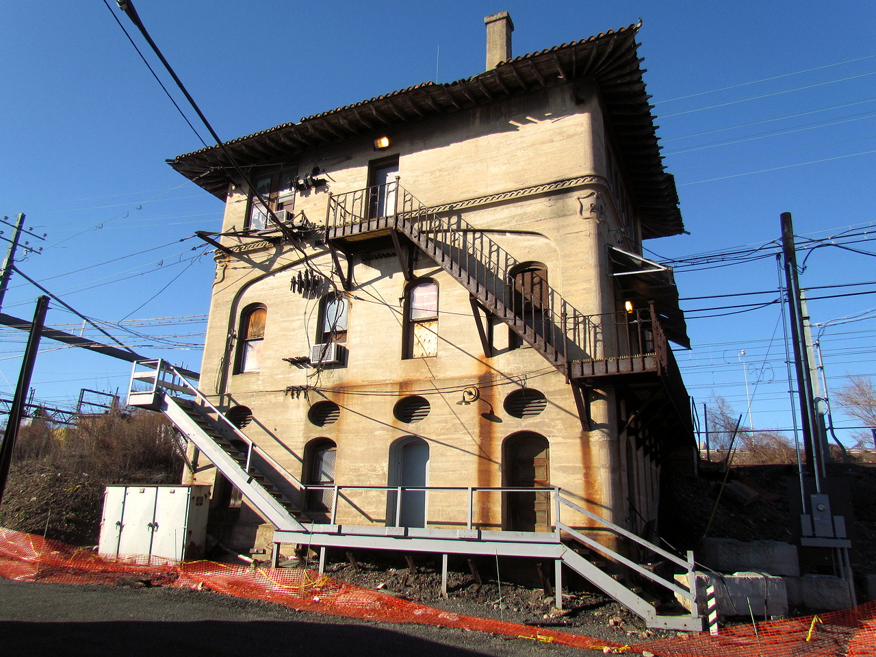 SS22 SHELL Interlocking - New Rochelle, New York | railway ...