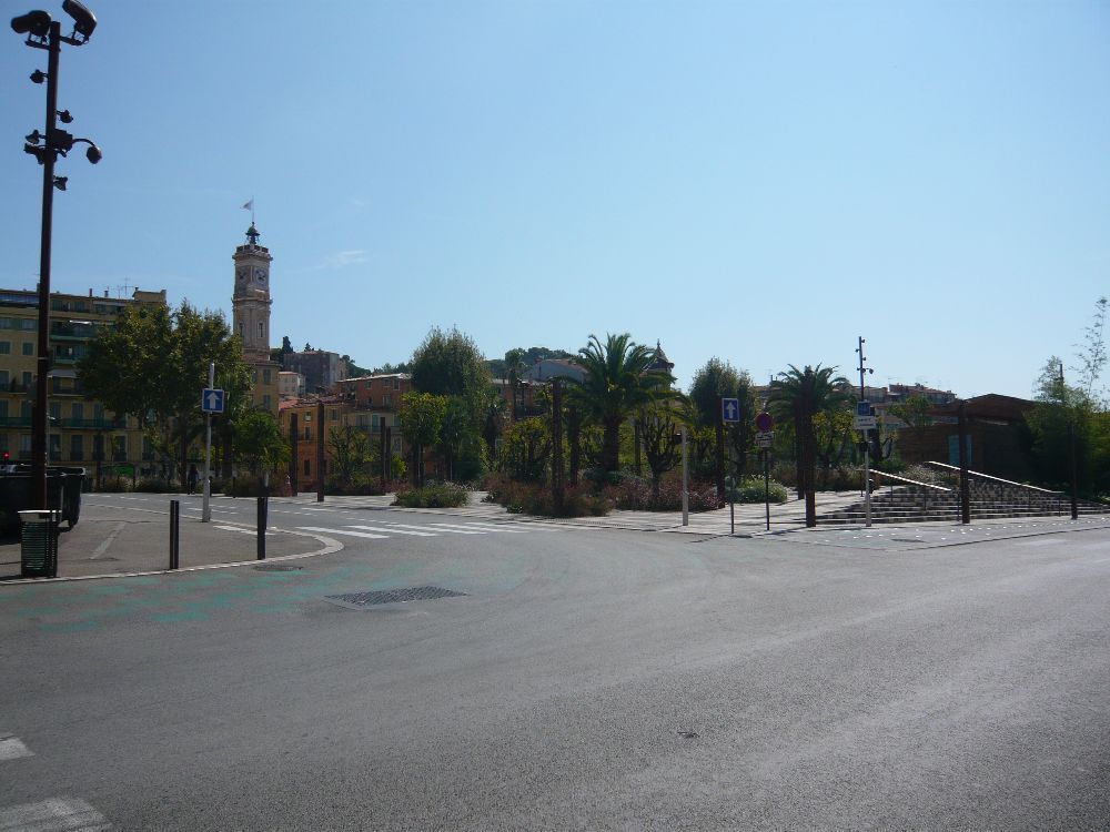 Bus Station - Nice