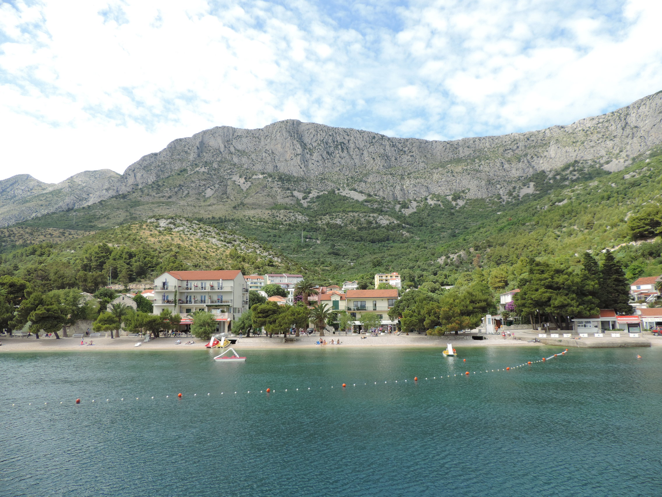Drvenik (Gradac)