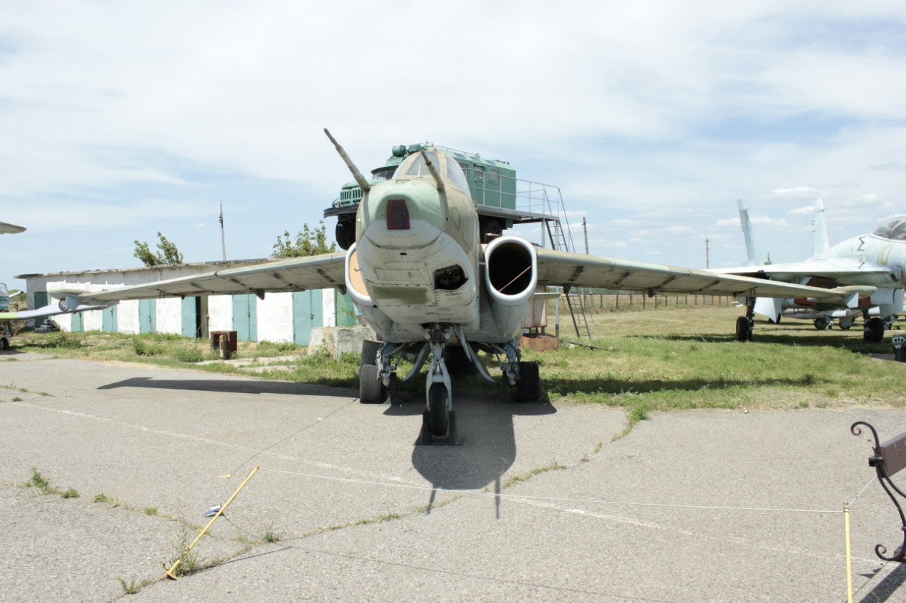 Sukhoi Su-25 - Luhansk